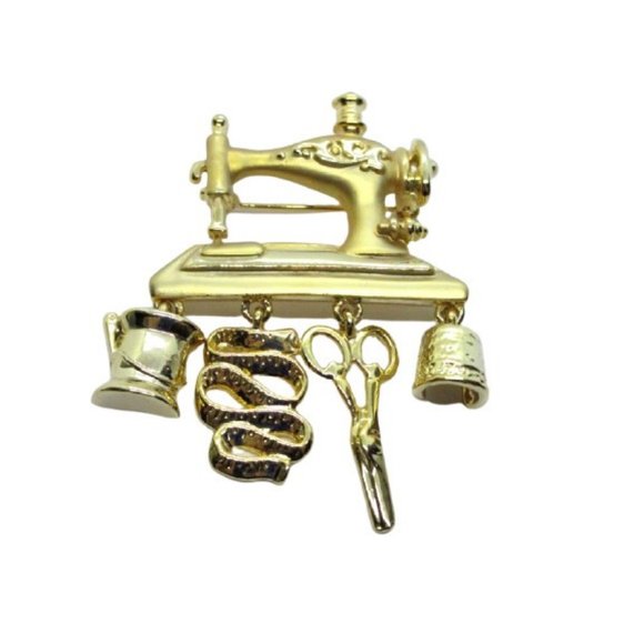 Danecraft | Jewelry | Danecraft Sewing Machine Brooch W Notion Dangles ...